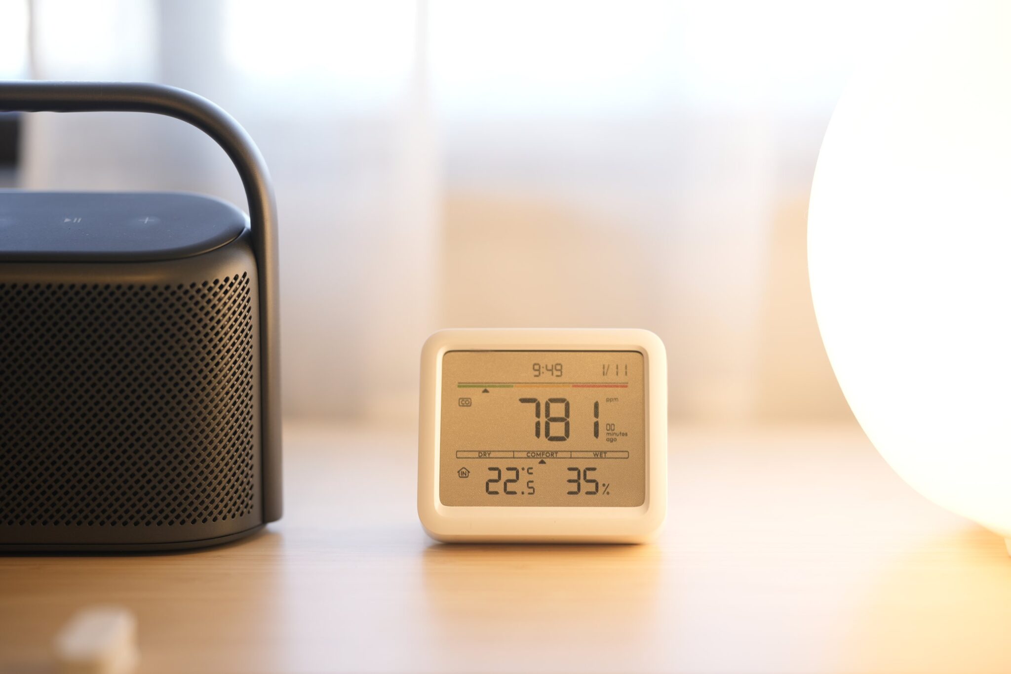 SwitchBot CO2センサー(温湿度計)レビュー。部屋中にCO2が充満しているかもよ？ | GO for IT 〜 税理士 植村 豪 OFFICIAL BLOG